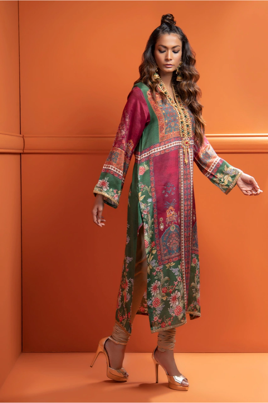 V 04 Ensemble Pakistan