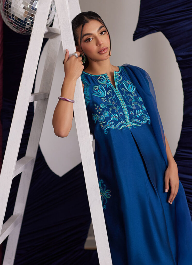 Skylar Teal Shirt And Dupatta - Farah Talib Aziz - Ensemble Pakistan
